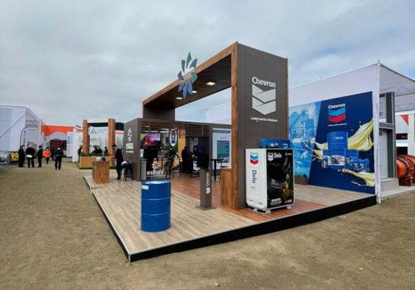 Esmax y Chevron en Exponor 2022 - Esmax | Empresa de combustible y ...
