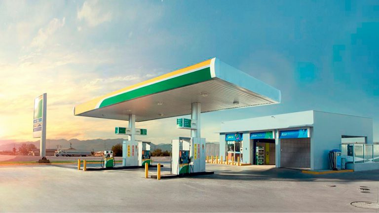 Quiénes Somos - Esmax | Empresa de combustible y lubricantes en Chile